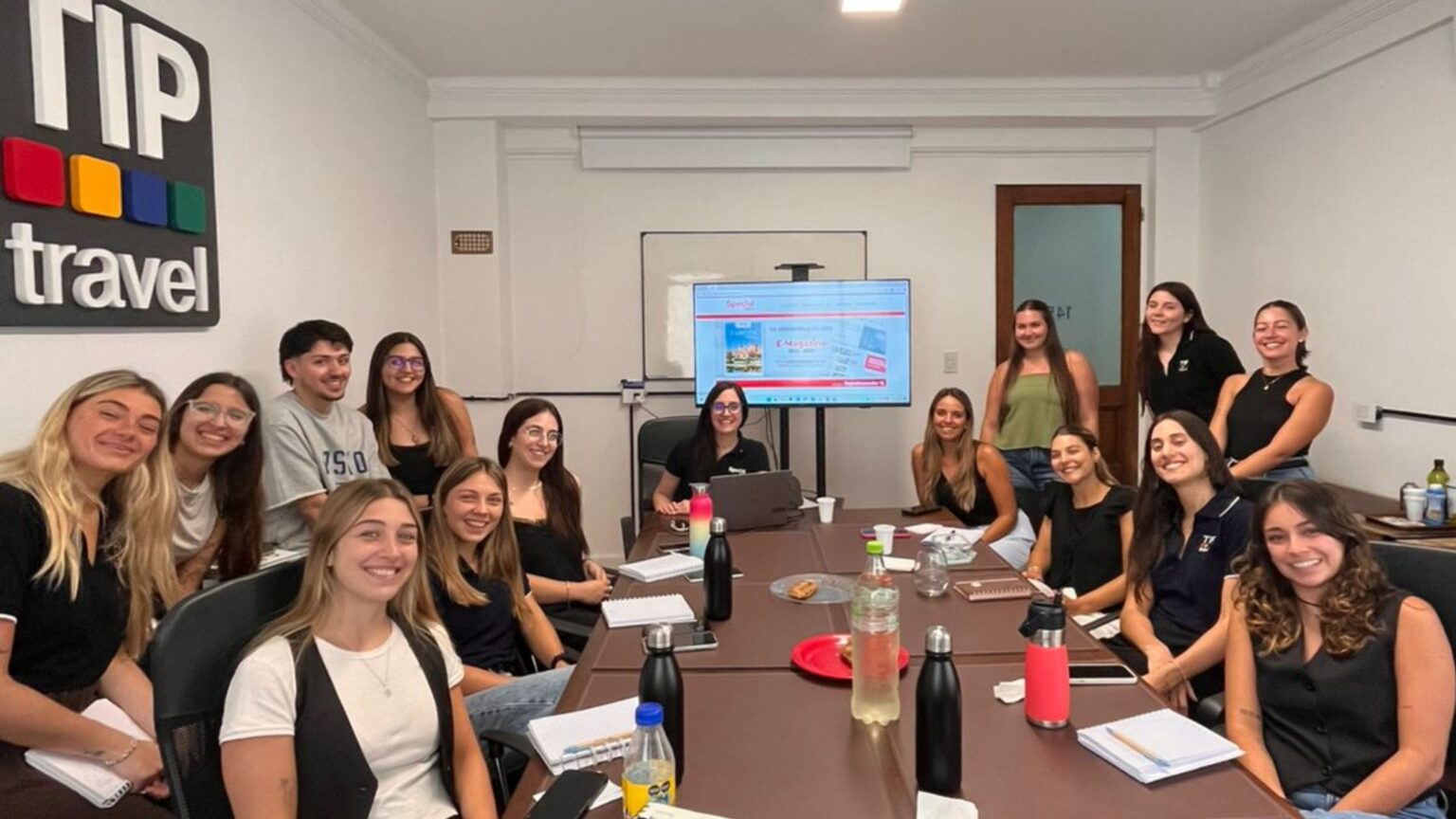 Special Tours presentó la programación del 2026 en las oficinas de TIP ...
